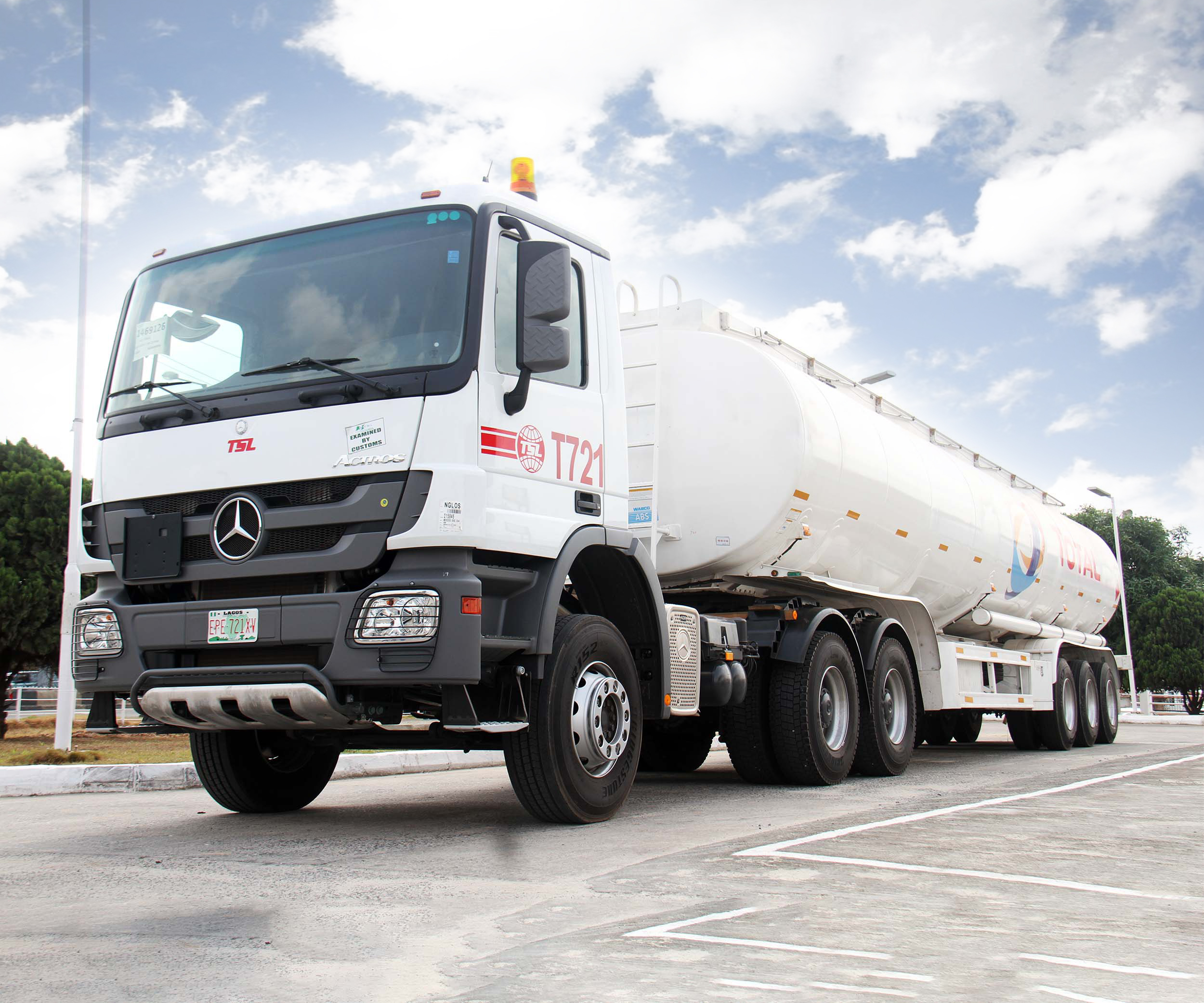 Providing value added logistics and distribution services - InfraCredit