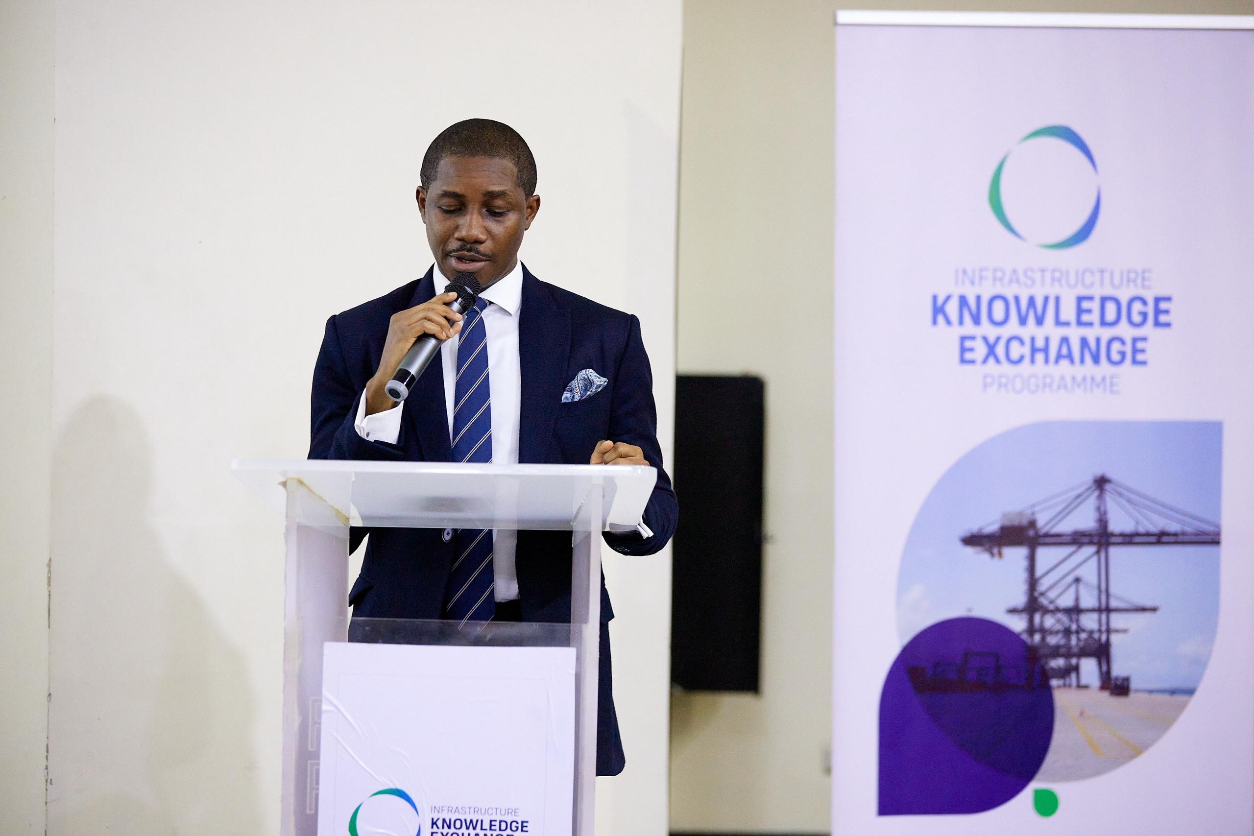 KNOWLEDGE EXCHANGE FOR LAWYERS & TRUSTEES TITLED DOCUMENTING CREDIT ...